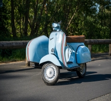 PIAGGIO VESPA 150 SUPER + SIDECAR